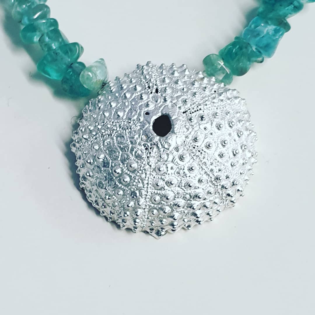 Necklaces – Suzanne Barr Design